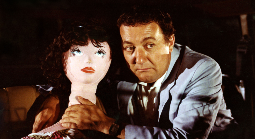 COLUCHE | FINAL S CAPE