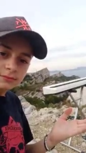 Découverte: Mahe Le Pianiste / Descoperire: Mahe Pianistul / Discovery ...