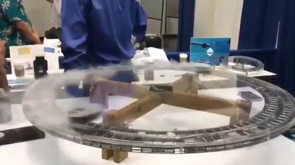 Science & Vie: Lévitation quantique / Știință și viață: Levitația ...