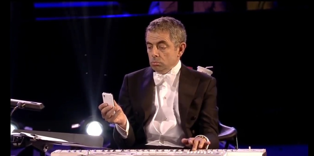 Rowan Atkinson / Rowan Atkinson / Rowan Atkinson | FINAL S CAPE